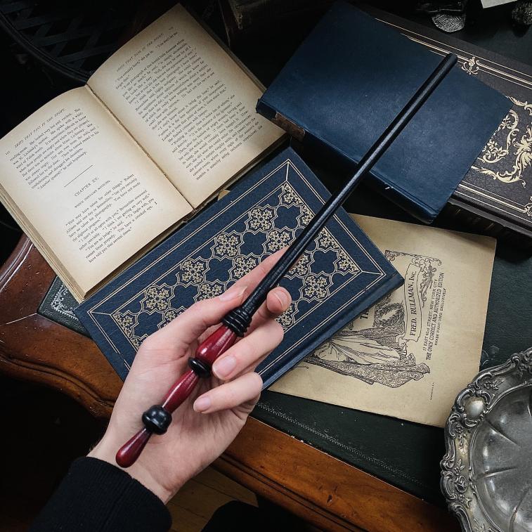 Blood Drop Wand – Wynott Wands